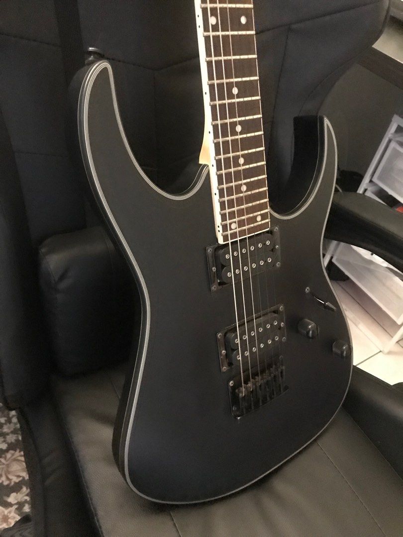 Ibanez RG421EX Electric Guitar, Hobbies & Toys, Music & Media, Musical ...