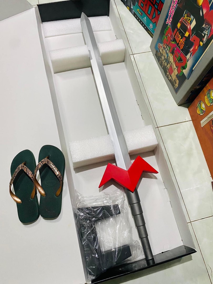 ICARUS VOLTES-V Sword (Rare), Hobbies & Toys, Toys & Games on Carousell