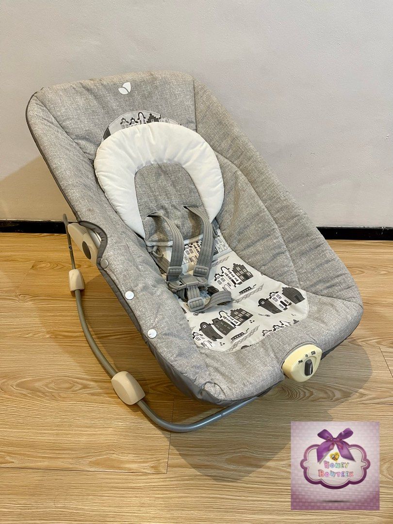 JOIE BABY ROCKER, Babies & Kids, Baby Nursery & Kids Furniture, Cots ...