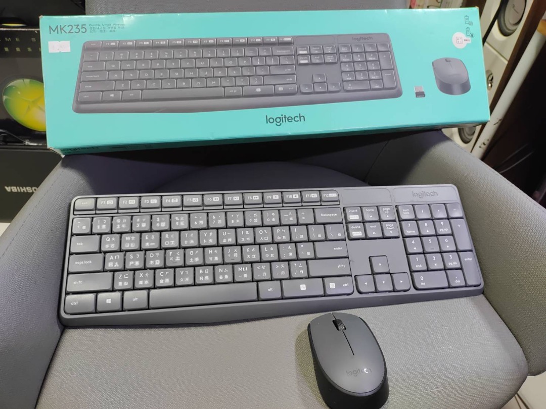 羅技logitech M170滑鼠+K235鍵盤 MK235 無線鍵鼠組 二手550, 電腦及科技產品, 電腦周邊產品, 電腦周邊產品在旋轉拍賣
