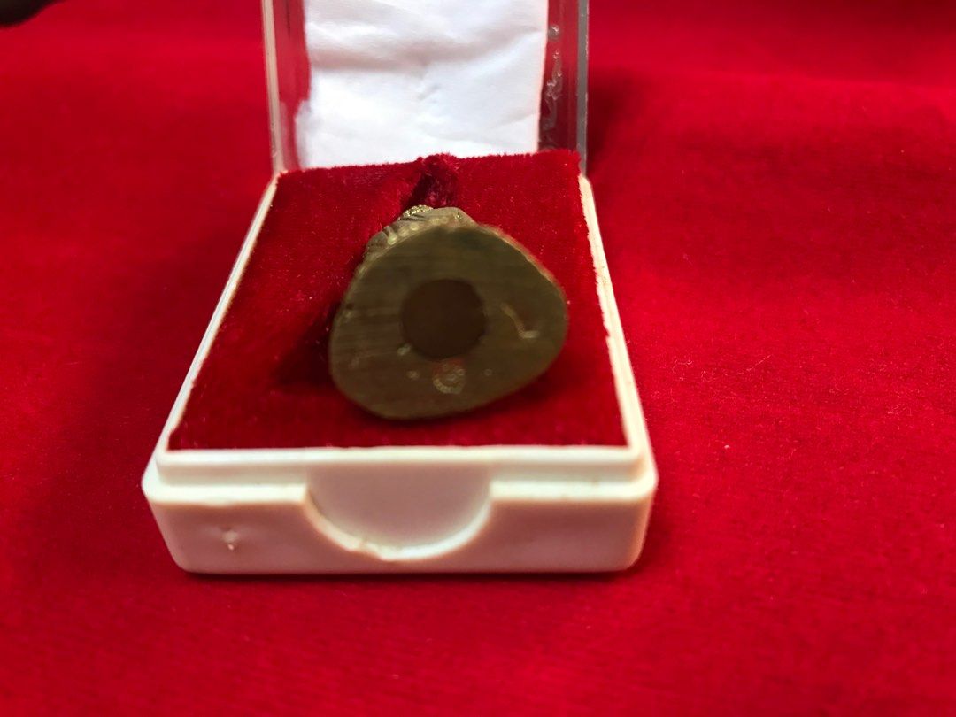 LP Moon Saoha Phra Kring Srisaket Nur Thongtip BE2543, Hobbies & Toys, Memorabilia ...