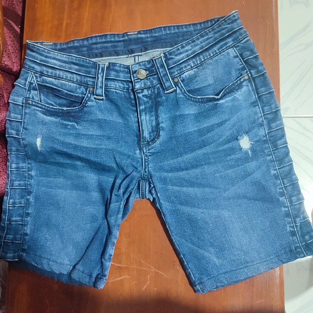 MAONG SHORTS on Carousell