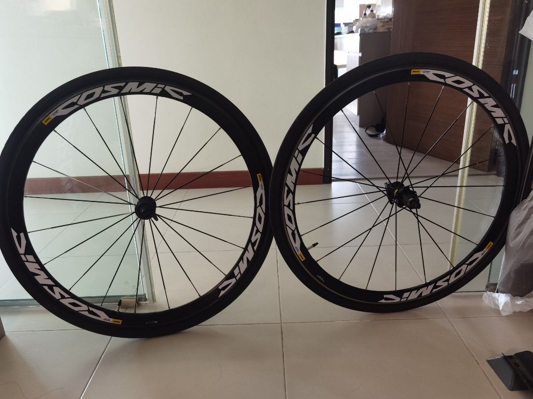 Mavic cosmic elite 700cc Rim brake rims, Sports Equipment, Bicycles ...
