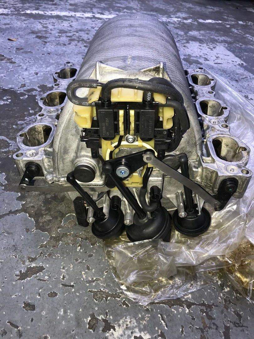 Mercedes W221 Intake Manifold(Oem PIERBURG), Car Accessories, Car ...