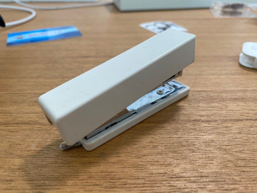 Muji stapler, Hobbies & Toys, Stationery & Craft, Stationery & School ...