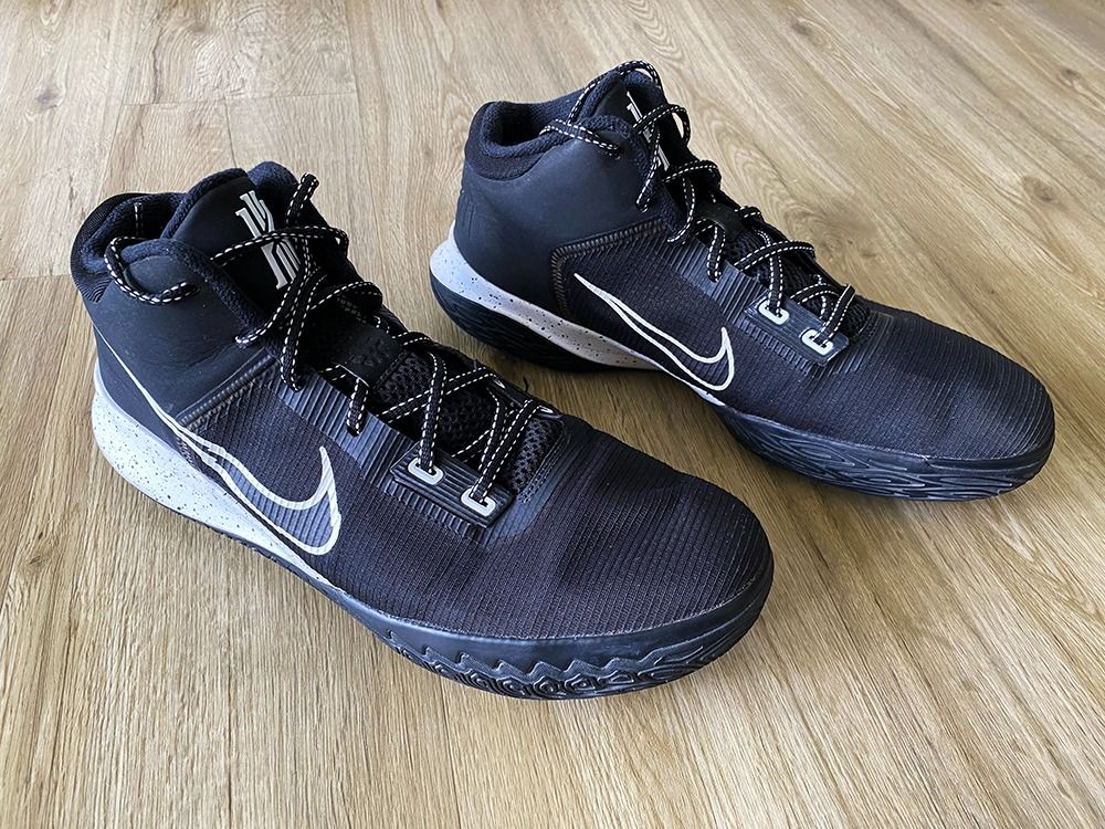 Nike men's Kyrie Flytrap 4/IV EP (with box), Men's Fashion, Footwear ...