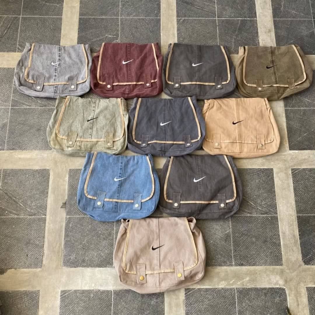 [ARRIVING SOON] Nike Vintage Remake Messenger Bag (Assorted Colours ...