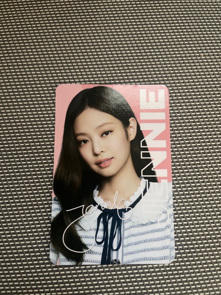 Oreo x Blackpink PC - 07 Jennie and 10 OT4, Hobbies & Toys, Memorabilia ...