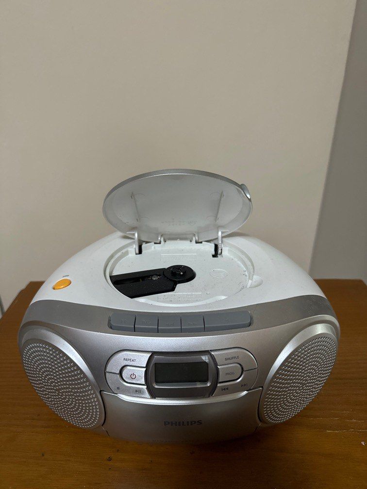 PHILIPS RADIO + CD PLAYER + CASETTE PLAYER, Audio, Other Audio ...