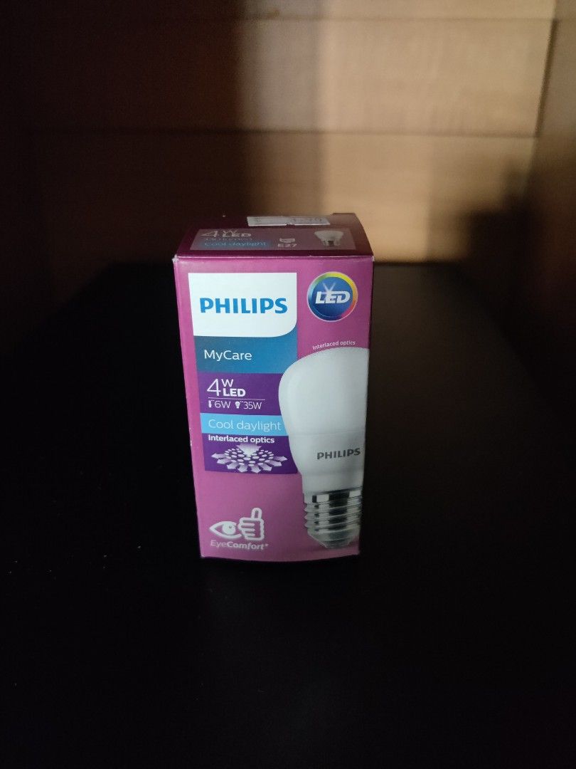 Phillips Light bulb Cool light, Furniture & Home Living, Lighting ...