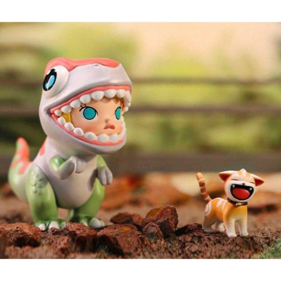 Pop mart Molly, Hobbies & Toys, Toys & Games on Carousell