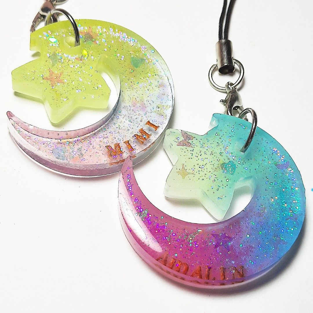 [Preorder] Custom name Handmade keychain + glow in the dark, Hobbies ...