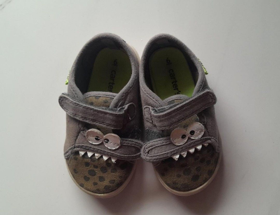 Sepatu anak lucu (cute crocodile) merk carter's original, Bayi & Anak ...