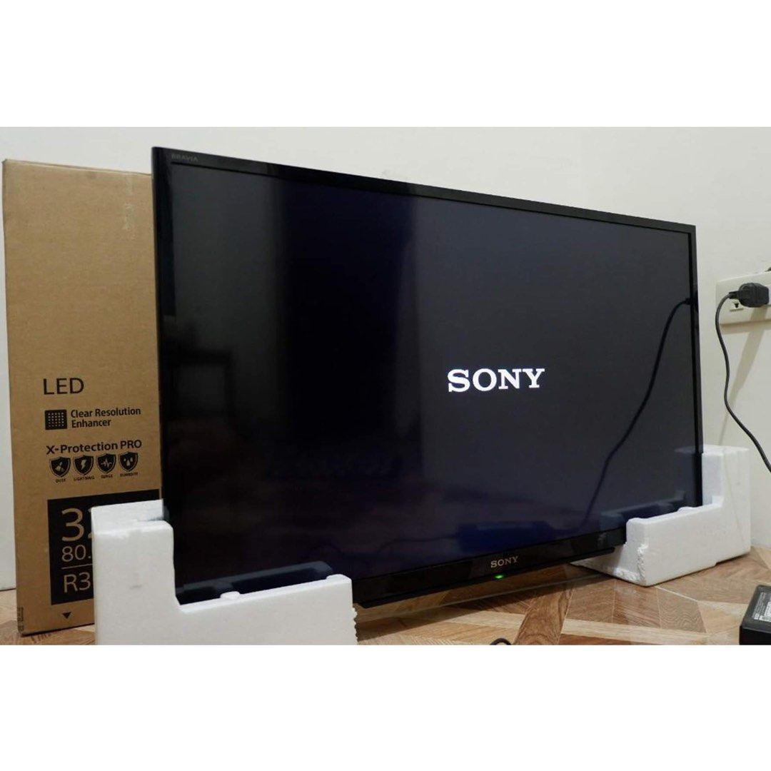 Sony Bravia Smart TV32 LED R30 B, TV & Home Appliances, TV ...