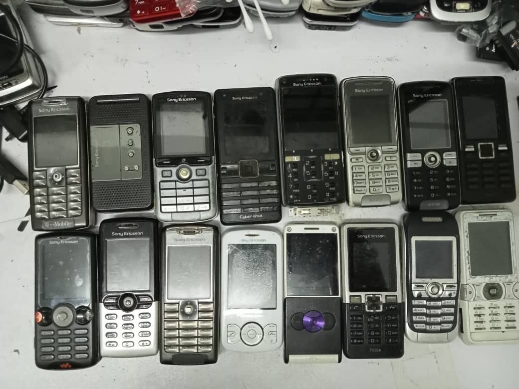 Sony Ericsson collection for display for sale, Mobile Phones & Gadgets ...