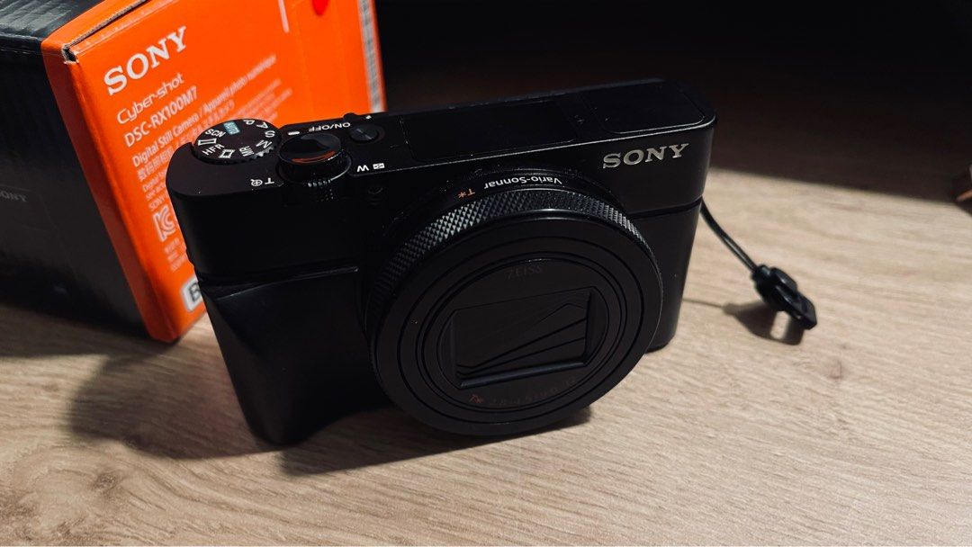Sony rx100 vii / rx100m7 99%new, 攝影器材, 相機 - Carousell