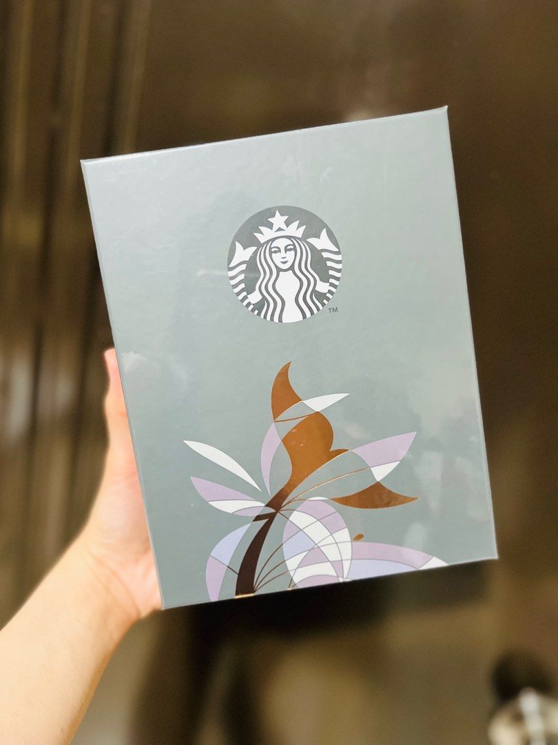 Starbucks SB PLANNER Gold sealed, Hobbies & Toys, Memorabilia ...