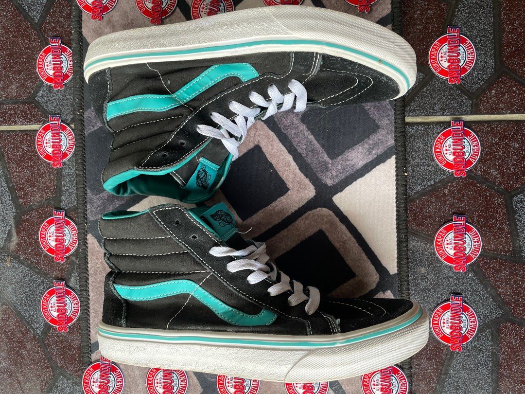 6UK - ORIGINAL VANS CORE CLASSIC, Women's Fashion, Footwear, Sneakers ...