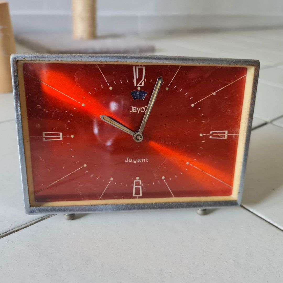 Vintage winding table clock, Hobbies & Toys, Memorabilia & Collectibles ...