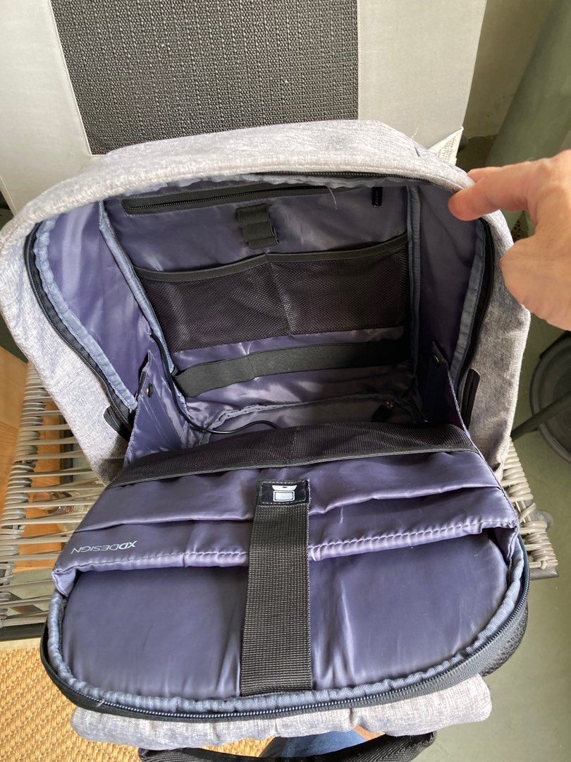 XD Design backpack theft / pick pocket proof gray knapsack haversack ...