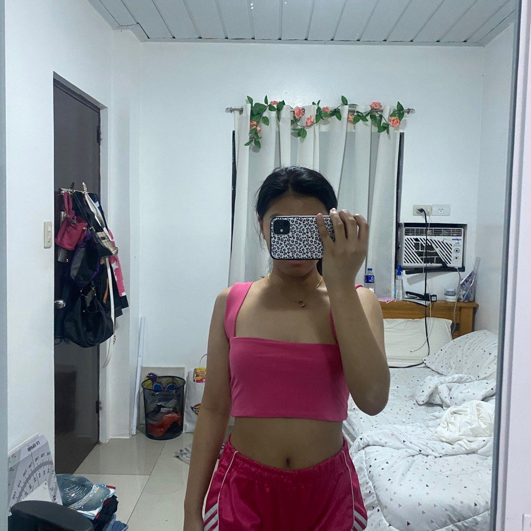 Y2k items, Women's Fashion, Tops, Others Tops on Carousell