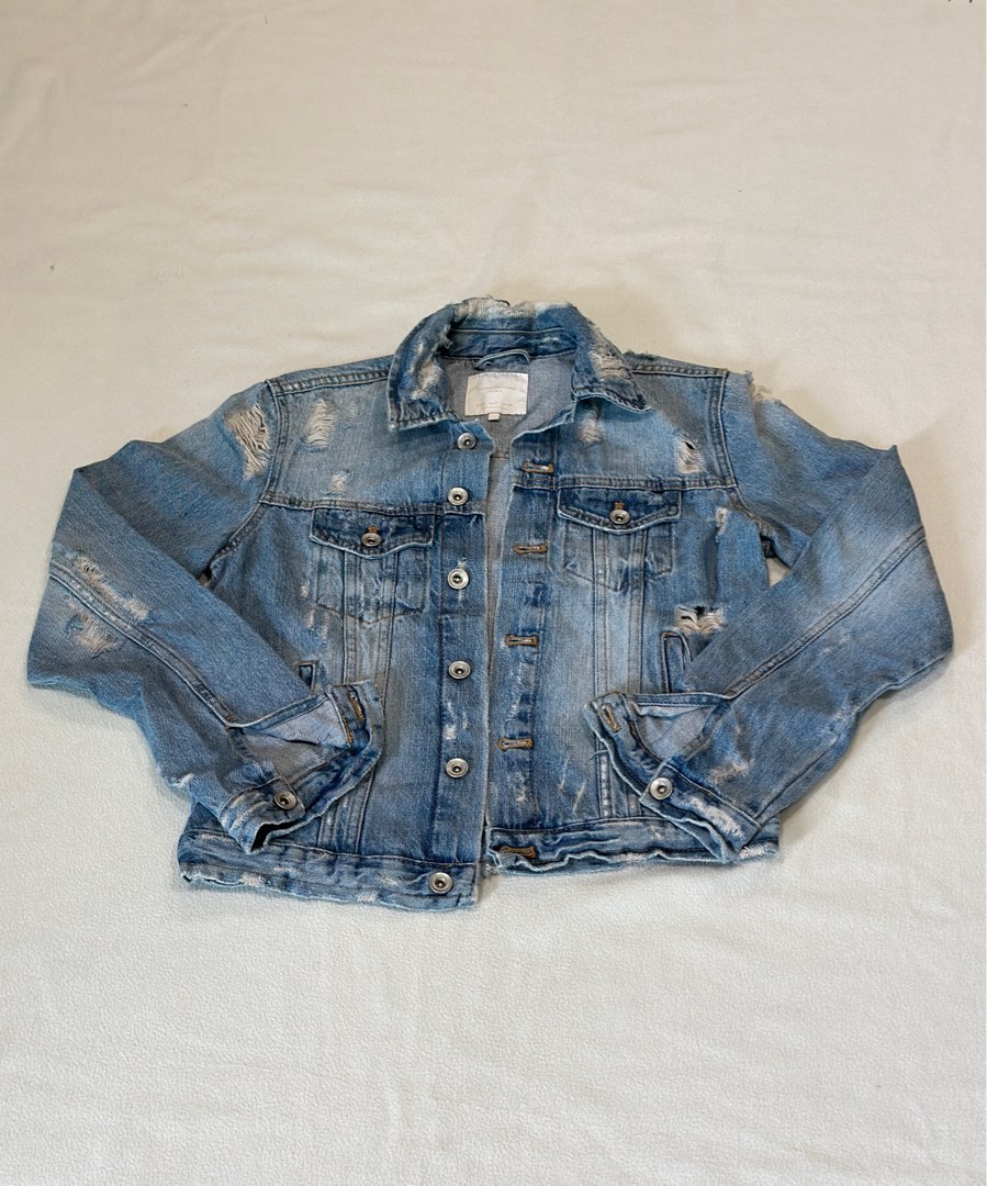 Zara denim jacket, Women's Fashion, Coats, Jackets and Outerwear on ...