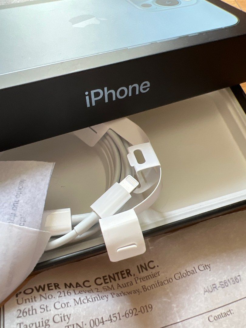 Apple iPhone USB-C Lightning Cable (1m), Mobile Phones & Gadgets ...