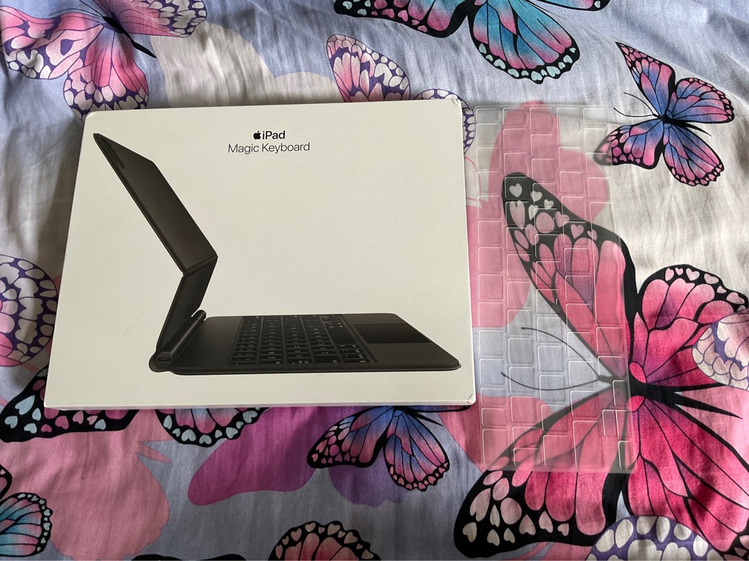Apple Magic Keyboard Ipad Pro 11 inch complete package, Mobile Phones ...