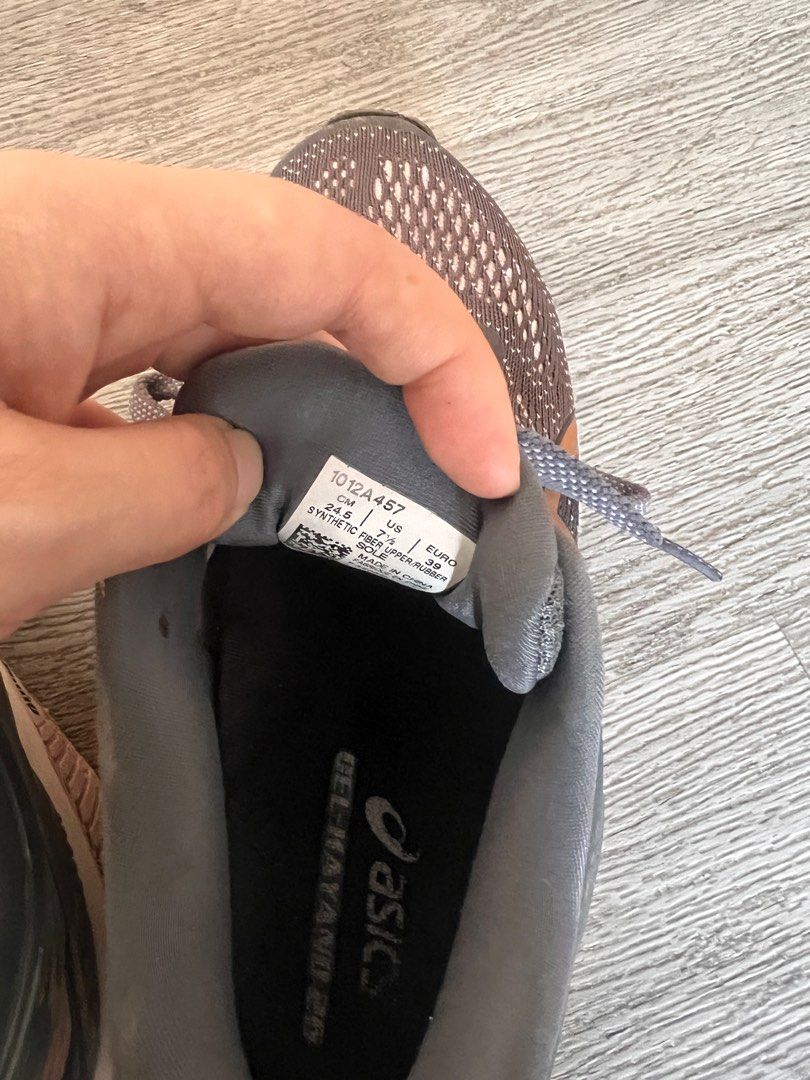 ASICS Kayano 26, Women's Fashion, Footwear, Sneakers on Carousell