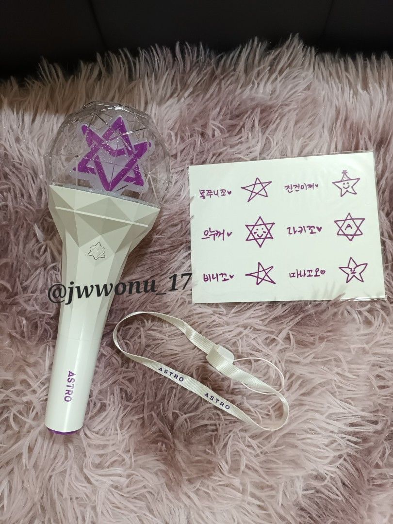 Astro Lightstick ver. 2 (Robong), Hobbies & Toys, Memorabilia ...