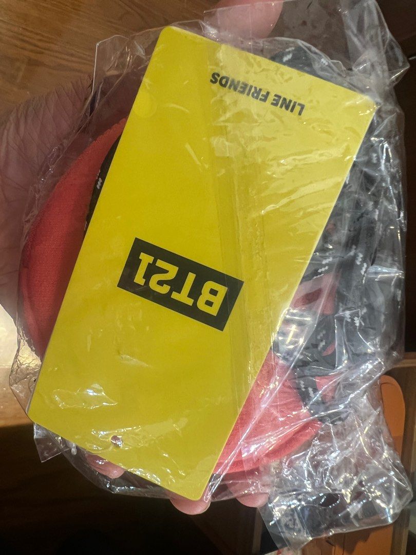 Authentic BT21 TATA face pouch/wallet on Carousell