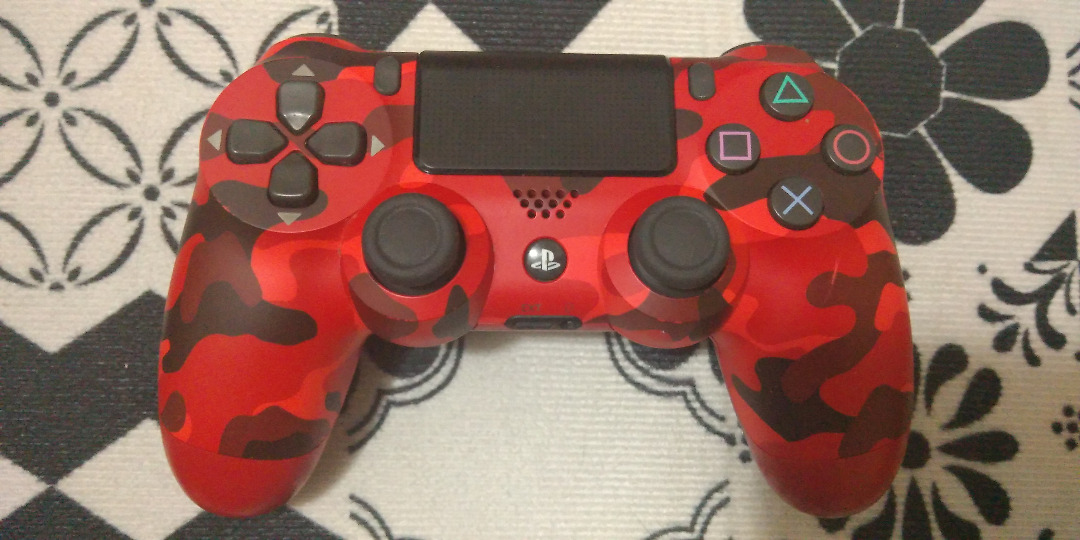 Authentic DS4 Controller Red Camo (v2), Video Gaming, Gaming ...