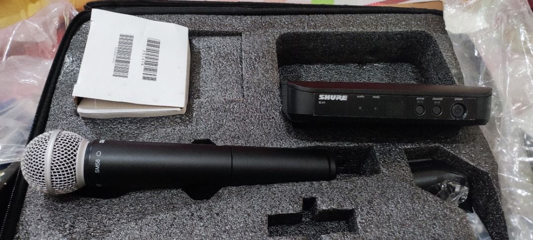 Authentic Shure BLX4 Wireless Receiver and SM 58 Wireless MIC with BLX2 ...