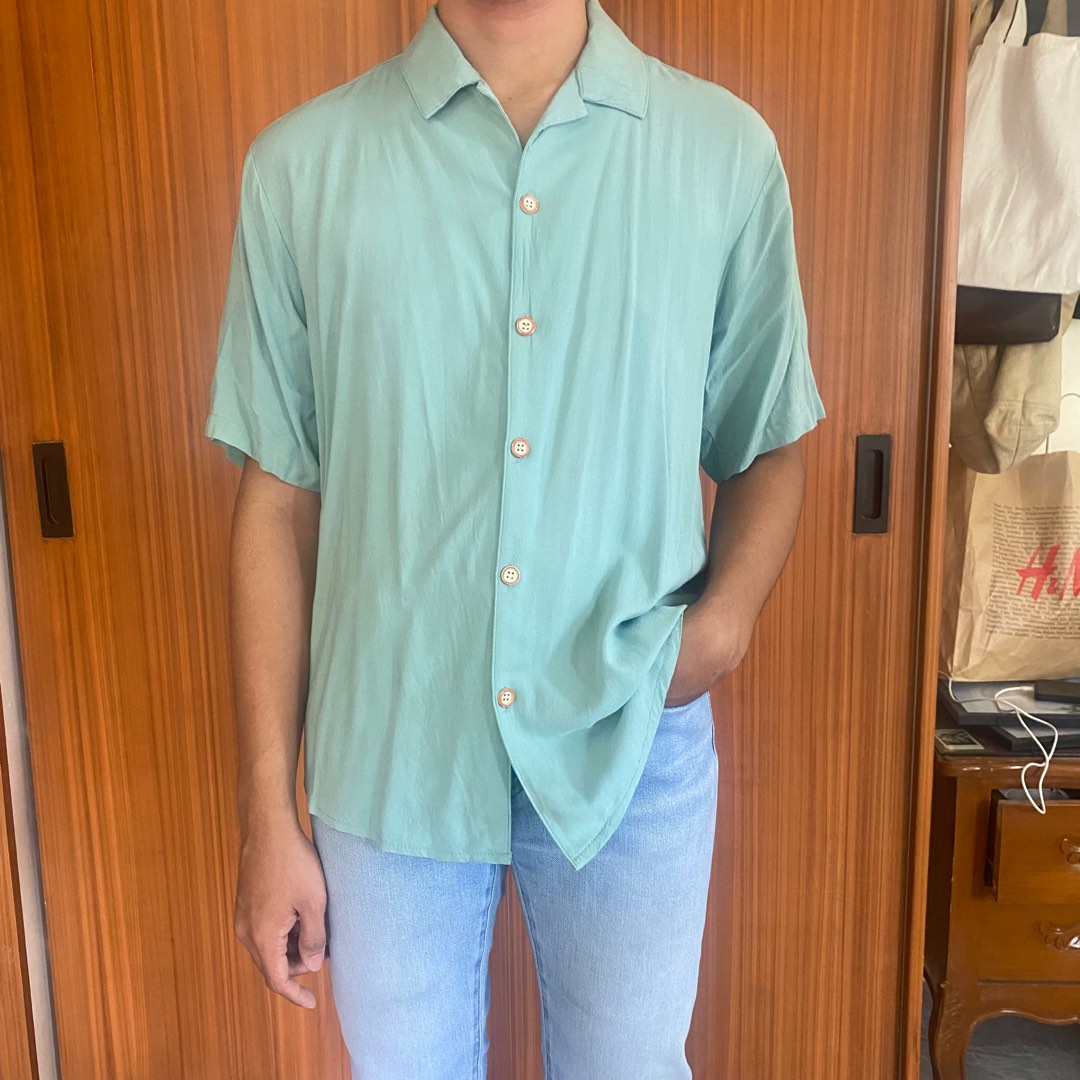 Beach polo, Women's Fashion, Tops, Shirts on Carousell