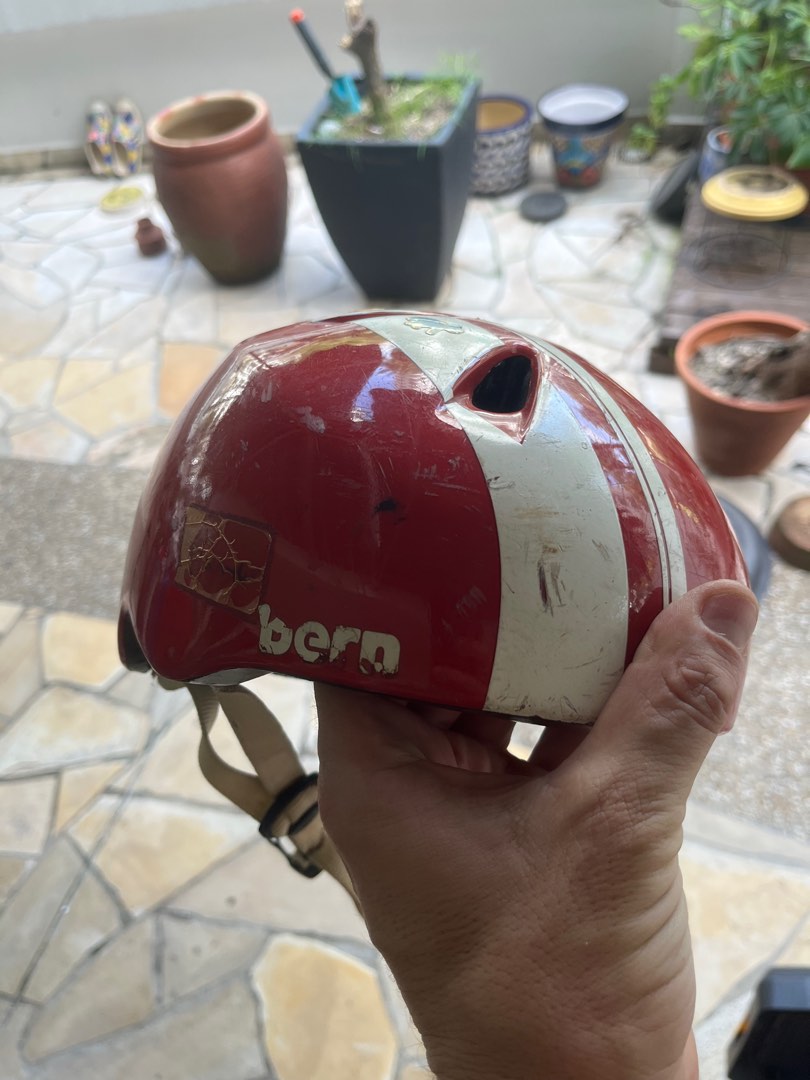 Bern helmet for little kids, Sports Equipment, Bicycles & Parts, Parts ...