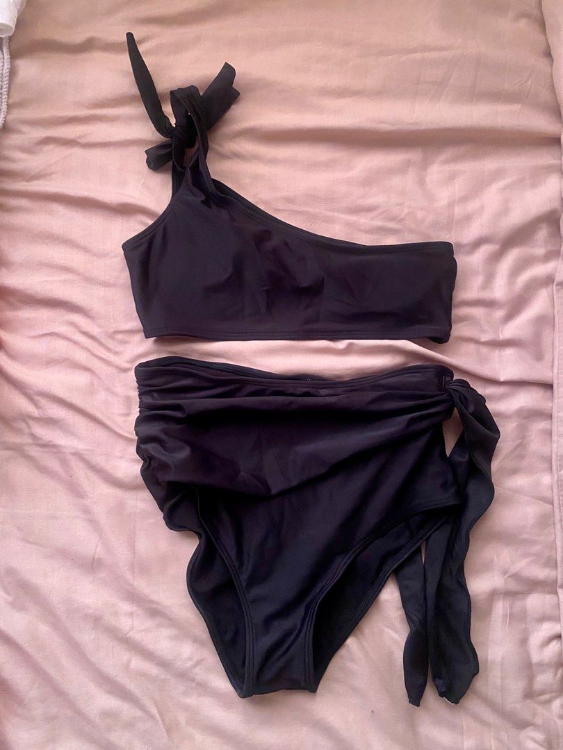 Black Bikini, Women's Fashion, Swimwear, Bikinis & Swimsuits on Carousell