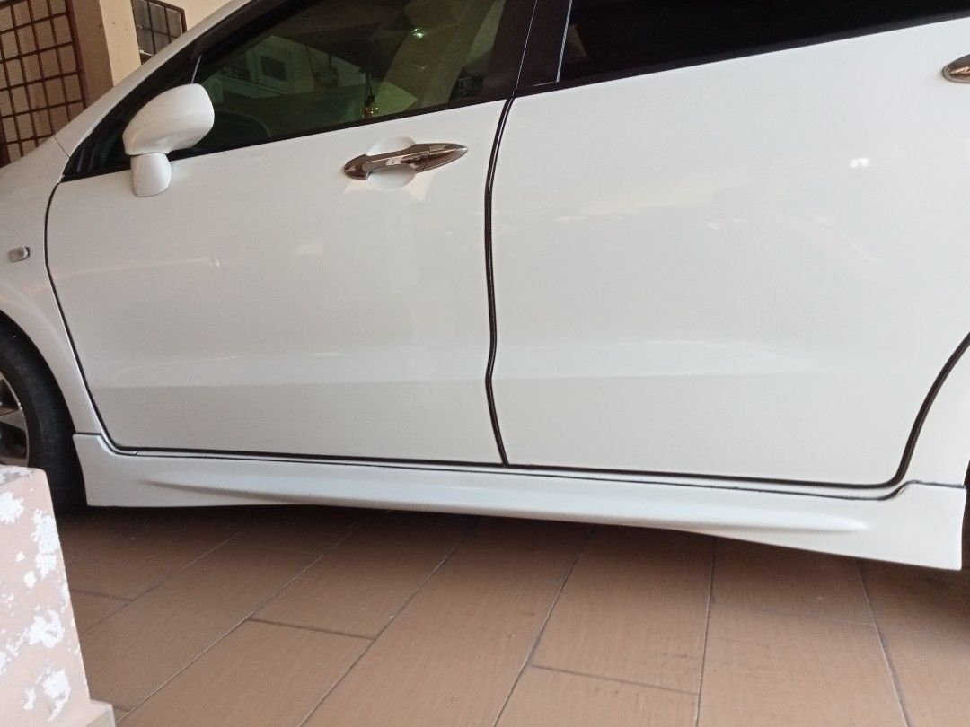 Body part Honda stream rn6, Auto Accessories on Carousell