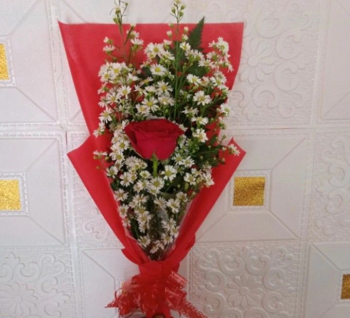 Buket bunga mawar satu tangkai cimahi bandung, Perkebunan di Carousell