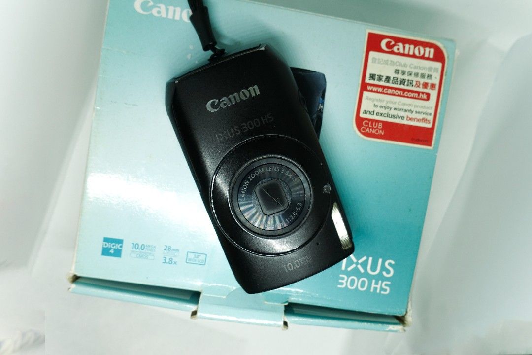 canon ixus 300 digicam, Photography, Cameras on Carousell