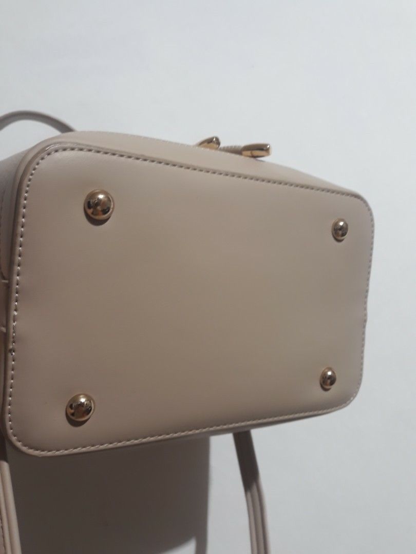 CLN bag, Women's Fashion, Bags & Wallets, Cross-body Bags on Carousell