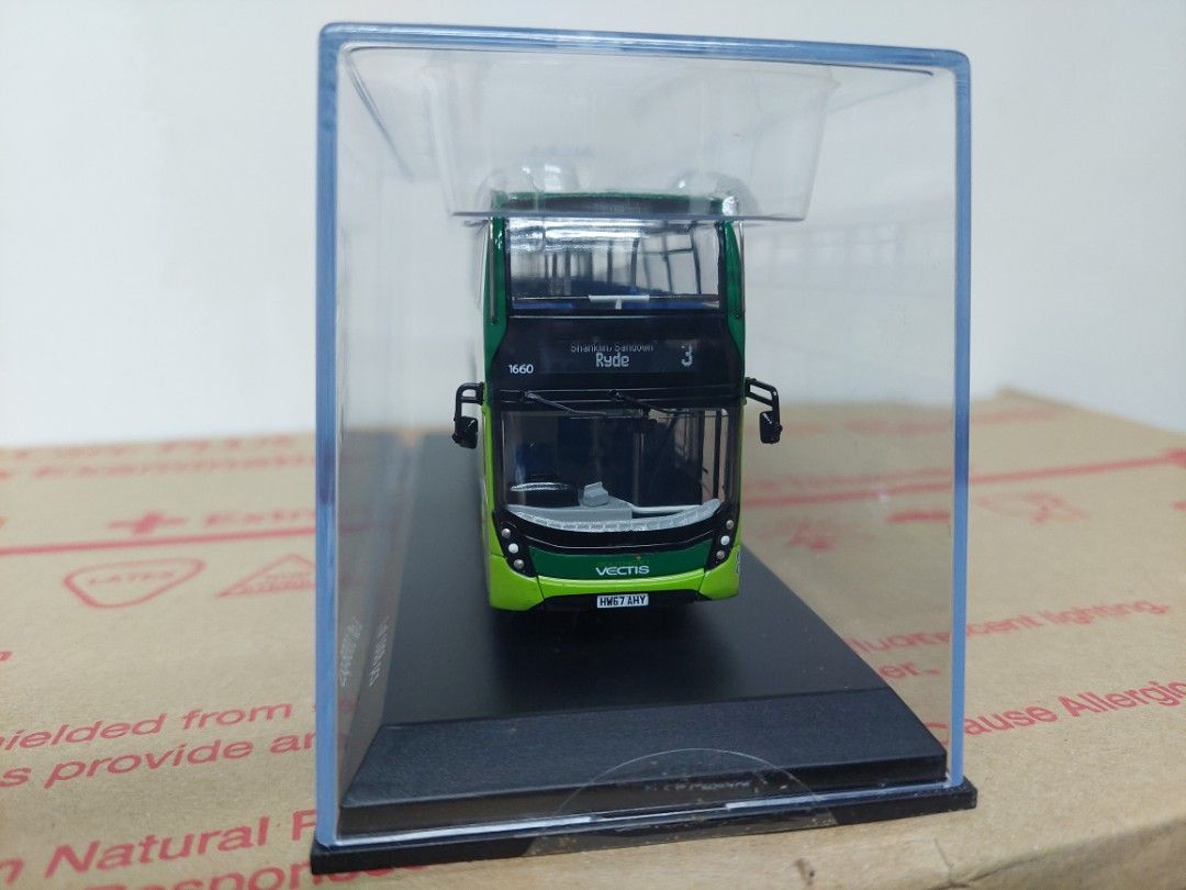 CMNL NORTHCORD UKBUS 6512 ENVIRO 400 MMC SOUTHERN VECTIS MODEL BUS 北嶺 ...