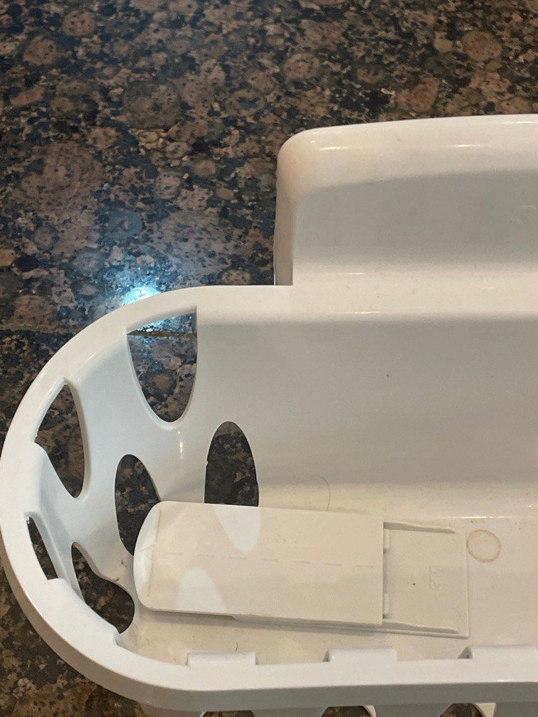 Command strip shower tray, Furniture & Home Living, Bathroom & Kitchen ...