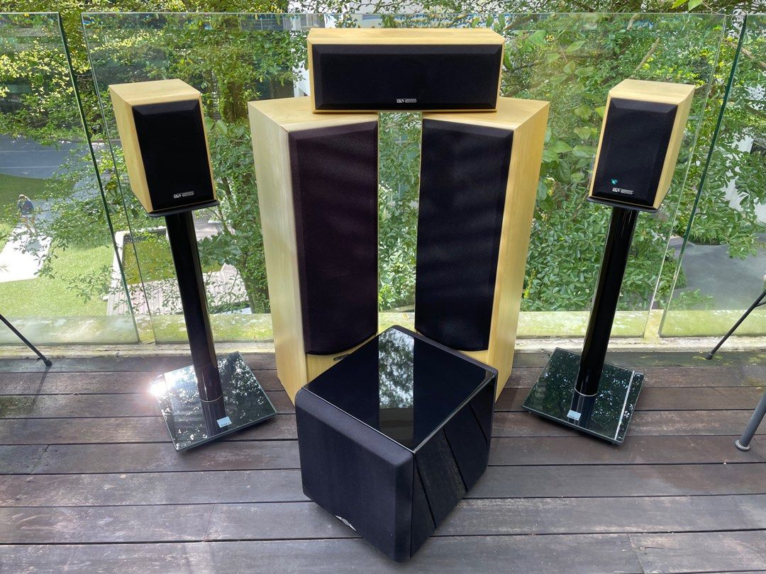 Complete 5.1 surround sound system with Denon amp, Earthquake 10-inch ...