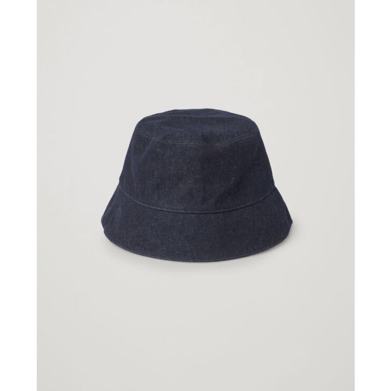 COS Unisex Denim Bucket Hat, Men's Fashion, Watches & Accessories, Caps ...