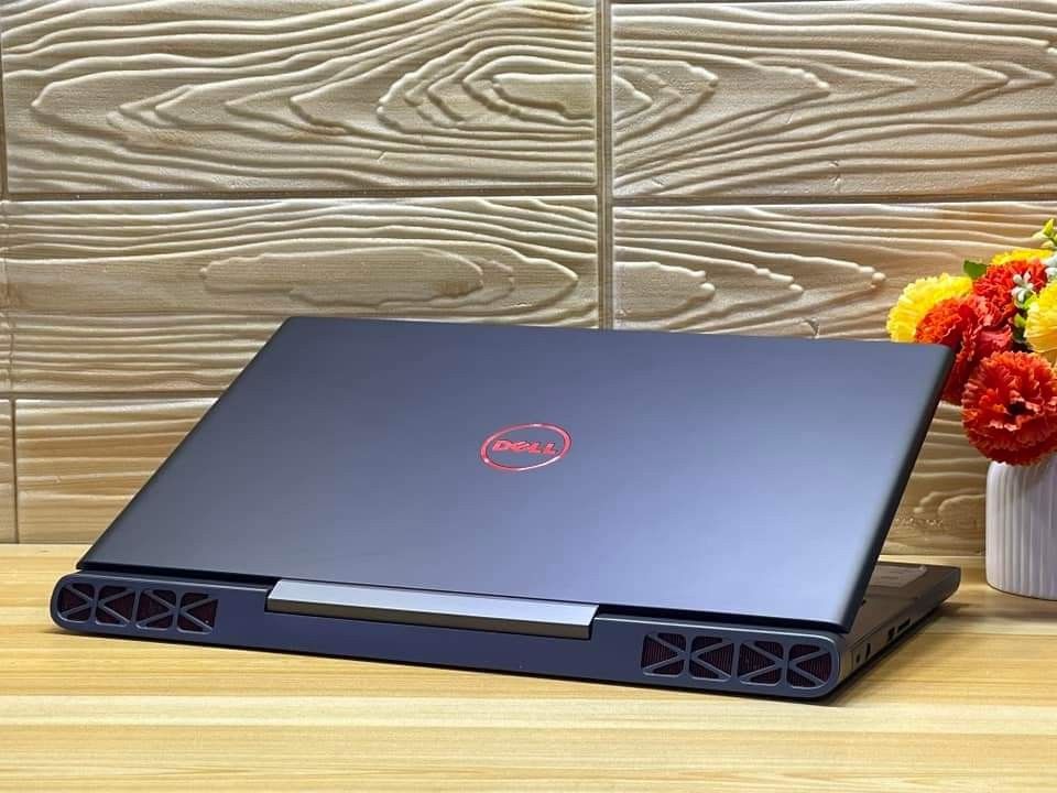 DELL Inspiron 15 7000 GAMING i7 7th gen "KABYLAKE" 16Gb Ram 256Gb SSD ...