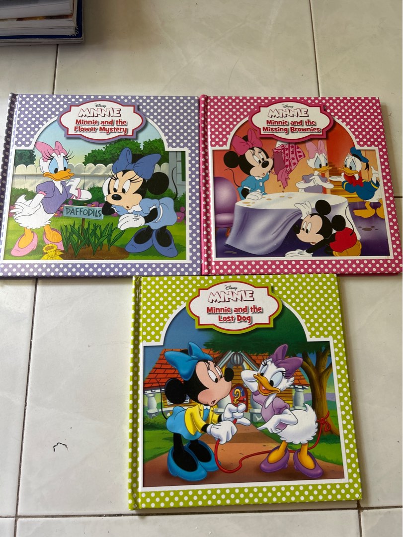 Disney Mickey Minnie Mouse Storybooks, Hobbies & Toys, Books ...