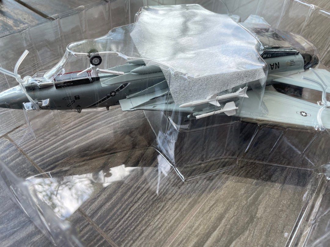 Easy Model 1/72 Platinum Collectible 37193 : F-14D Super Tomcat (VF-103 ...