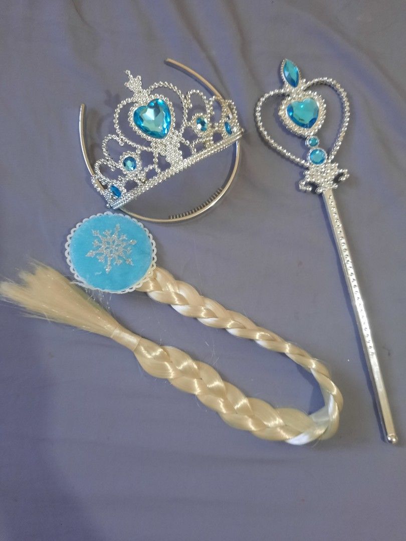 Elsa Costume 2-4 years old, Babies & Kids, Babies & Kids Fashion on ...