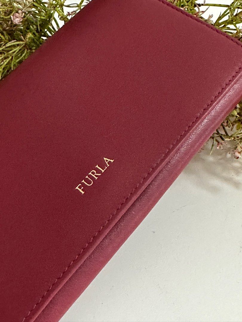 Furla wallet, Women's Fashion, Bags & Wallets, Wallets & Card Holders ...