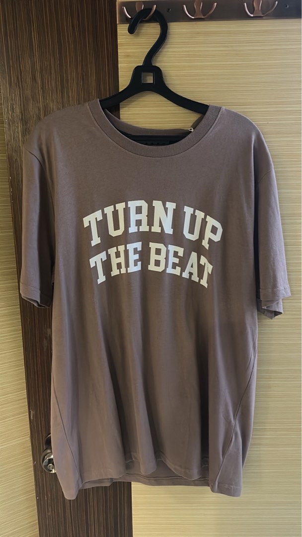 Graphic Wording Tee BN, Men's Fashion, Tops & Sets, Tshirts & Polo ...